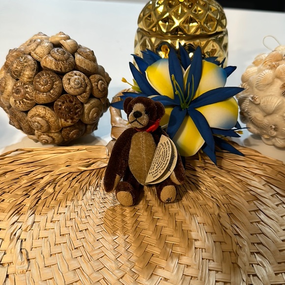 GANZ | Toys | Cottage Collectibles By Ganz | Poshmark